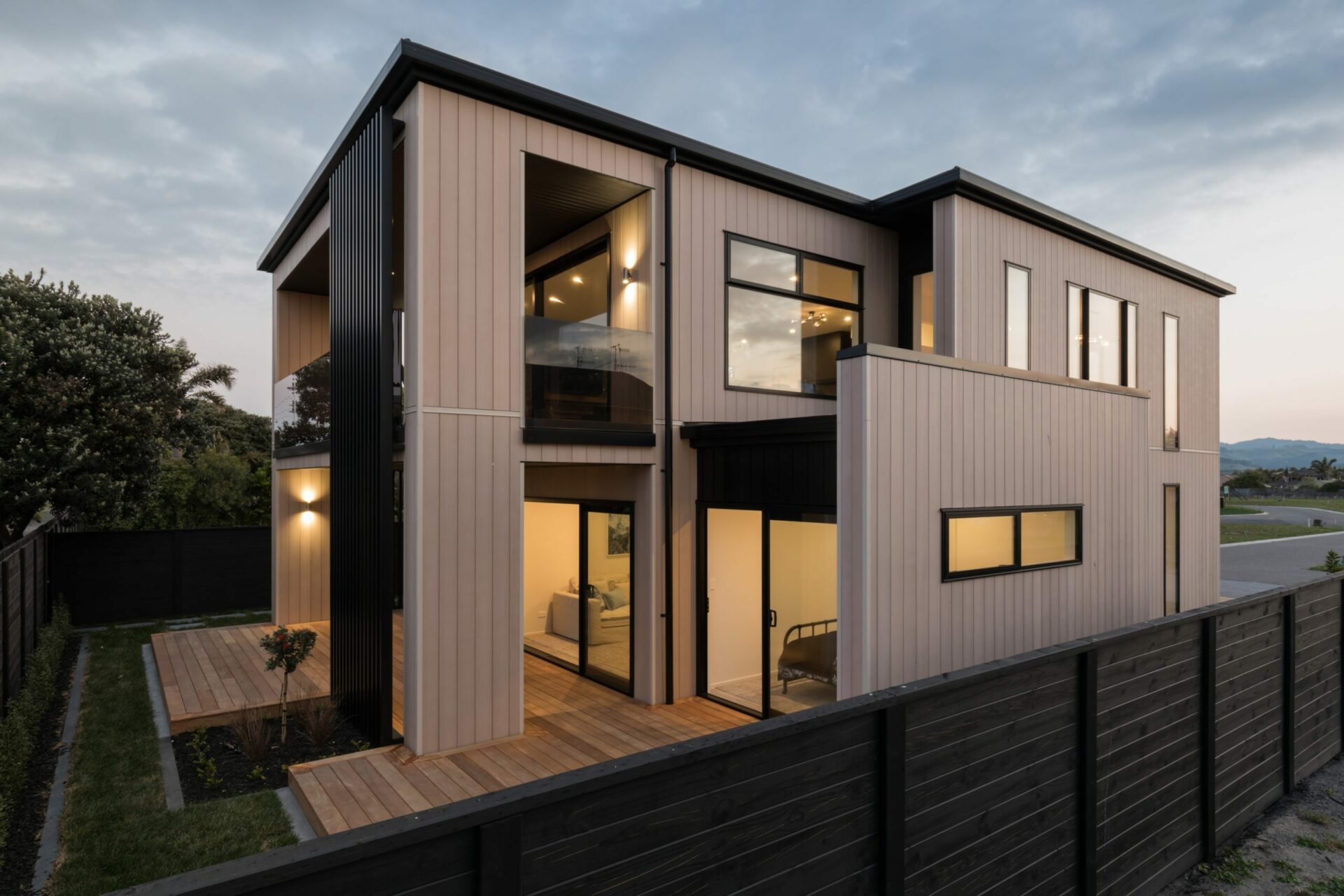 Wood Composite Offers Sustainable Timber Alternative - Symonite