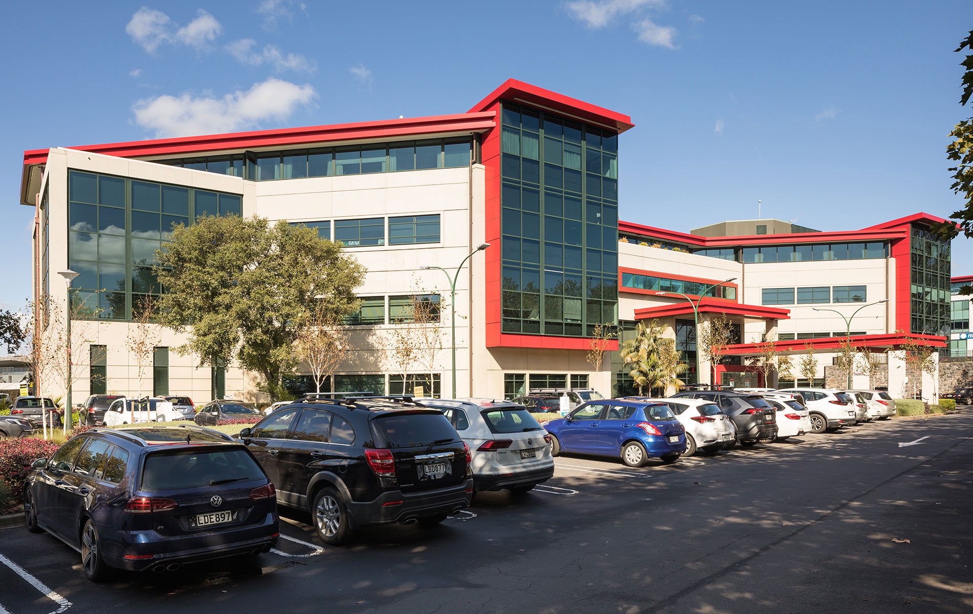 Ascot Hospital - Symonite